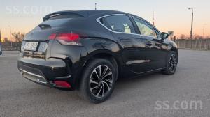 Black Citroen DS 2016 in Riga, with an engine capacity of 1.20 L and mileage of 155 thousand km for 5100 €, photo 4 on AUTOMOTO.COM.LV