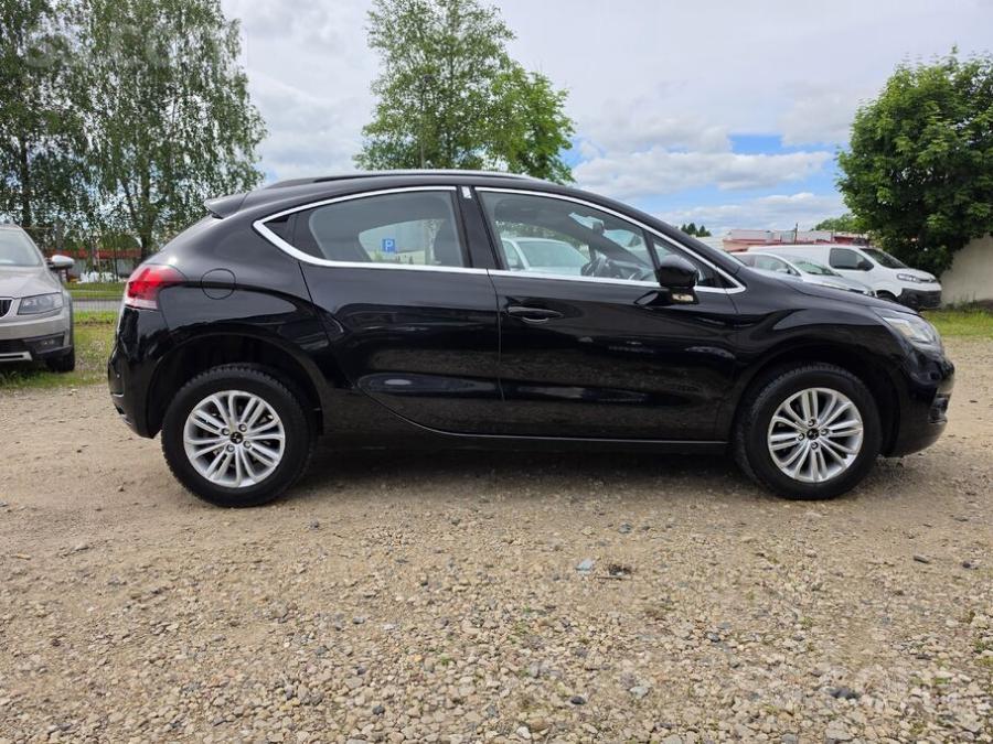 Melns Citroen DS 2017 Rēzekne, ar dzinēja tilpumu 1.20 L un nobraukumu 0 tūkst. km par 7250 €, foto 3 vietnē AUTOMOTO.COM.LV