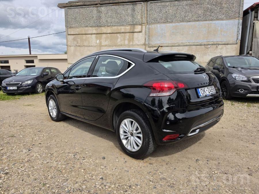 Melns Citroen DS 2017 Rēzekne, ar dzinēja tilpumu 1.20 L un nobraukumu 0 tūkst. km par 7250 €, foto 7 vietnē AUTOMOTO.COM.LV