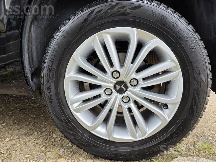 Melns Citroen DS 2017 Rēzekne, ar dzinēja tilpumu 1.20 L un nobraukumu 0 tūkst. km par 7250 €, foto 30 vietnē AUTOMOTO.COM.LV