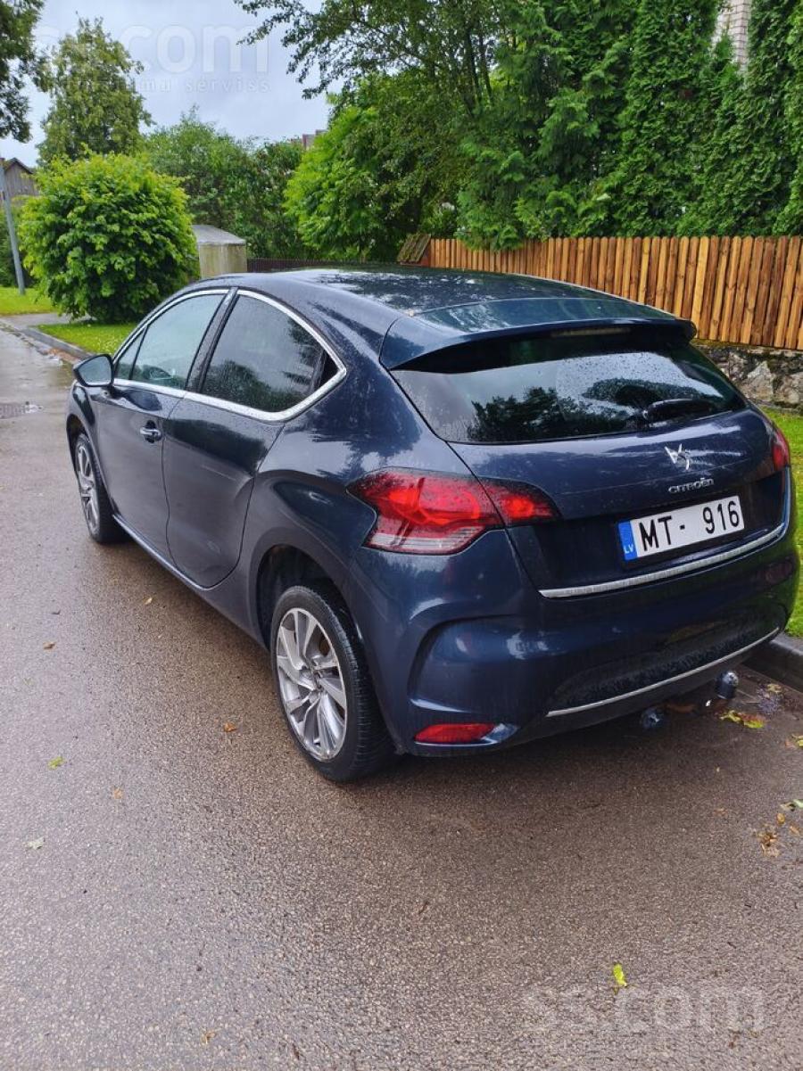 Blue Citroen DS 2012 in Balvi, with an engine capacity of 1.60 L and mileage of 209 thousand km for 3200 €, photo 5 on AUTOMOTO.COM.LV