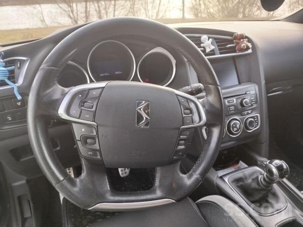 Blue Citroen DS 2012 in Daugavpils, with an engine capacity of 1.60 L and mileage of 0 thousand km for 4750 €, photo 10 on AUTOMOTO.COM.LV