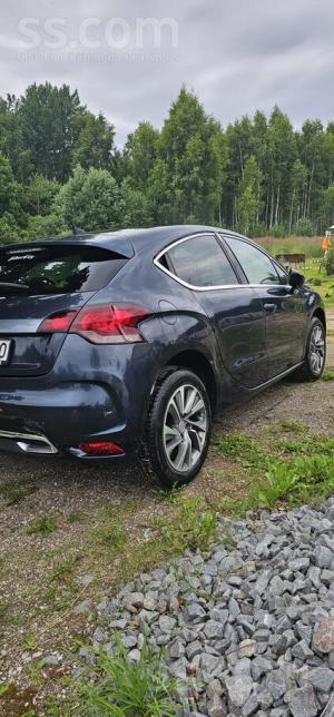 Blue Citroen DS 2012 in Daugavpils, with an engine capacity of 1.60 L and mileage of 0 thousand km for 4583 €, photo 5 on AUTOMOTO.COM.LV