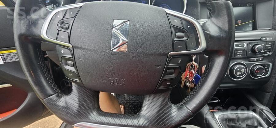 Blue Citroen DS 2012 in Daugavpils, with an engine capacity of 1.60 L and mileage of 0 thousand km for 4583 €, photo 9 on AUTOMOTO.COM.LV