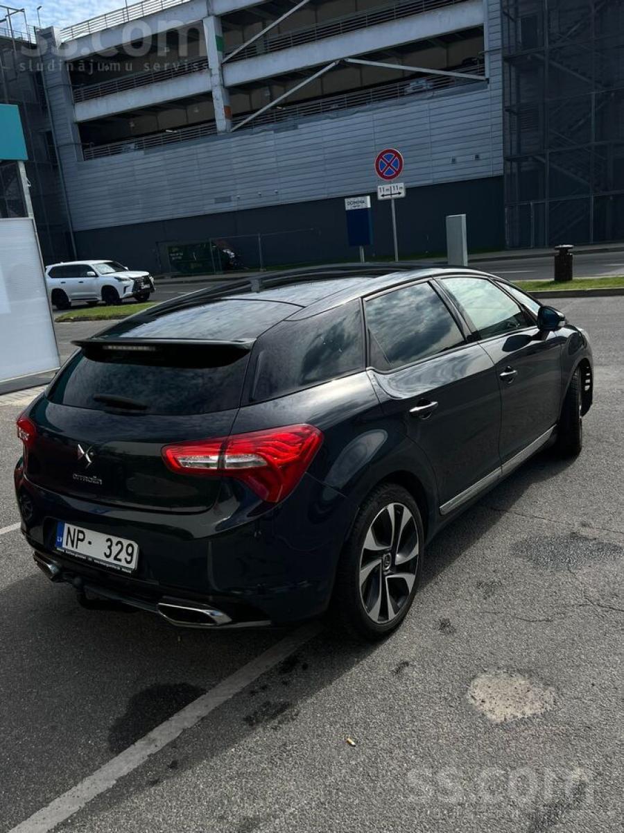 Zils Citroen DS 2014 Rīga, ar dzinēja tilpumu 2.00 L un nobraukumu 255 tūkst. km par 7200 €, foto 1 vietnē AUTOMOTO.COM.LV