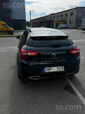 Zils Citroen DS 2014 Rīga, ar dzinēja tilpumu 2.00 L un nobraukumu 255 tūkst. km par 7200 €, foto 3 vietnē AUTOMOTO.COM.LV