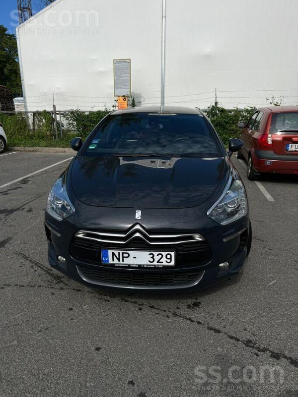 Zils Citroen DS 2014 Rīga, ar dzinēja tilpumu 2.00 L un nobraukumu 255 tūkst. km par 7200 €, foto 8 vietnē AUTOMOTO.COM.LV