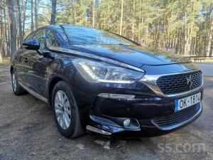 Zils Citroen DS 2016 Daugavpils, ar dzinēja tilpumu 1.60 L un nobraukumu 178 tūkst. km par 6400 €, foto 6 vietnē AUTOMOTO.COM.LV
