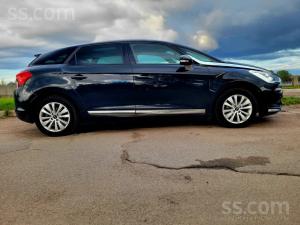 Zils Citroen DS 2016 Rīga, ar dzinēja tilpumu 1.60 L un nobraukumu 240 tūkst. km par 7900 €, foto 3 vietnē AUTOMOTO.COM.LV