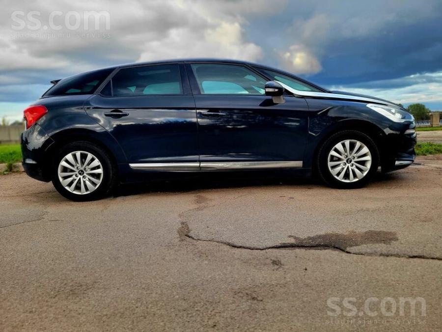 Zils Citroen DS 2016 Rīga, ar dzinēja tilpumu 1.60 L un nobraukumu 240 tūkst. km par 7900 €, foto 3 vietnē AUTOMOTO.COM.LV