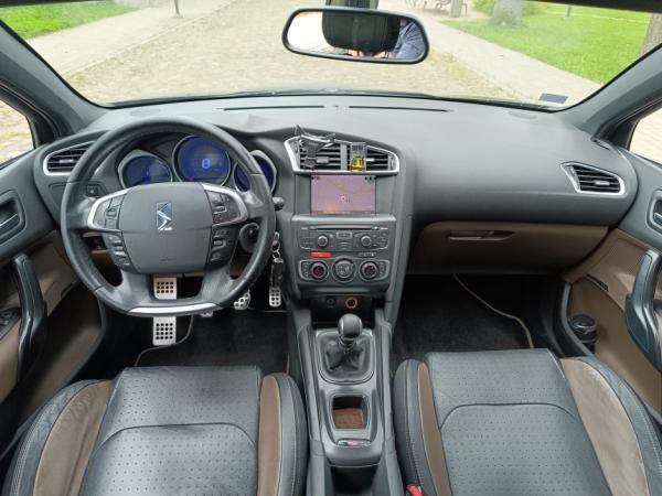 Brūns Citroen DS 2011 Rīga, ar dzinēja tilpumu 2.00 L un nobraukumu 202 tūkst. km par 4390 €, foto 9 vietnē AUTOMOTO.COM.LV