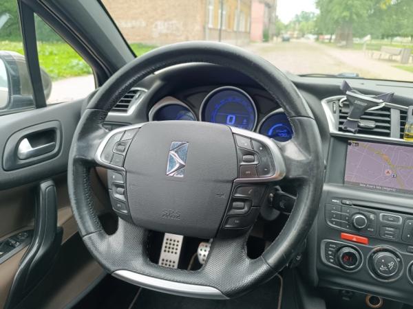Brūns Citroen DS 2011 Rīga, ar dzinēja tilpumu 2.00 L un nobraukumu 202 tūkst. km par 4390 €, foto 10 vietnē AUTOMOTO.COM.LV
