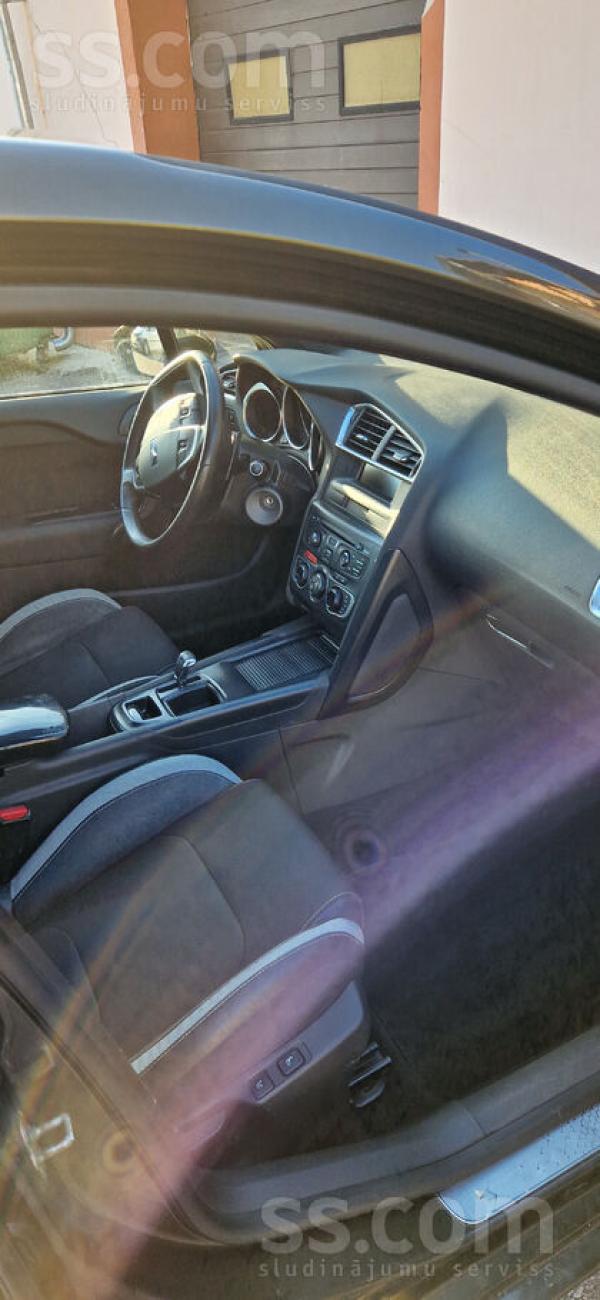 Brūns Citroen DS 2011 Bauska, ar dzinēja tilpumu 1.60 L un nobraukumu 189 tūkst. km par 6000 €, foto 9 vietnē AUTOMOTO.COM.LV