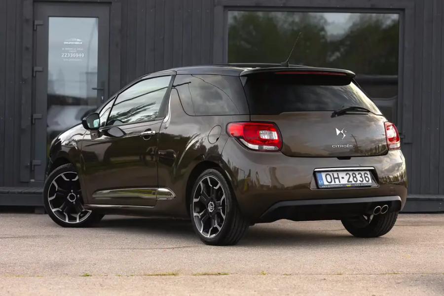 Brūns Citroen DS 2012 Jelgava, ar dzinēja tilpumu 1.60 L un nobraukumu 147 tūkst. km par 4400 €, foto 5 vietnē AUTOMOTO.COM.LV