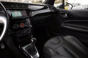 Brūns Citroen DS 2012 Jelgava, ar dzinēja tilpumu 1.60 L un nobraukumu 147 tūkst. km par 4400 €, foto 20 vietnē AUTOMOTO.COM.LV