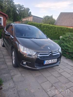 Brūns Citroen DS 2012 Talsi, ar dzinēja tilpumu 1.60 L un nobraukumu 239 tūkst. km par 5500 €, foto  vietnē AUTOMOTO.COM.LV