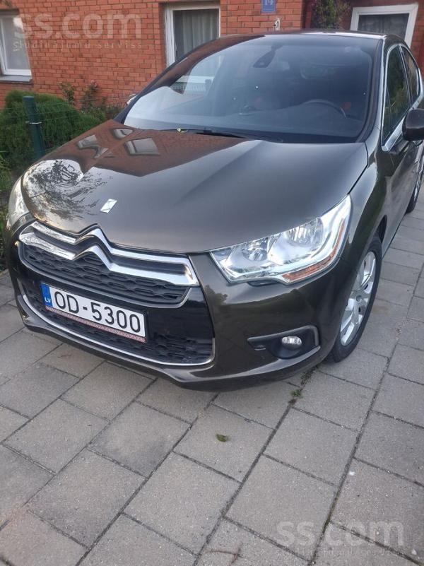 Brūns Citroen DS 2012 Talsi, ar dzinēja tilpumu 1.60 L un nobraukumu 239 tūkst. km par 5500 €, foto 2 vietnē AUTOMOTO.COM.LV