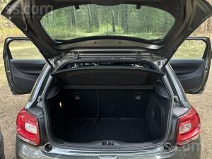Zaļš Citroen DS 2011 Rīga, ar dzinēja tilpumu 1.60 L un nobraukumu 237 tūkst. km par 4000 €, foto 19 vietnē AUTOMOTO.COM.LV