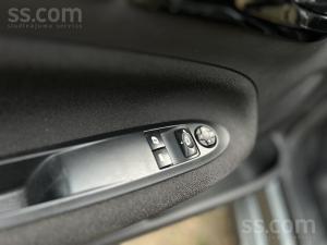 Zaļš Citroen DS 2011 Rīga, ar dzinēja tilpumu 1.60 L un nobraukumu 237 tūkst. km par 4000 €, foto 22 vietnē AUTOMOTO.COM.LV
