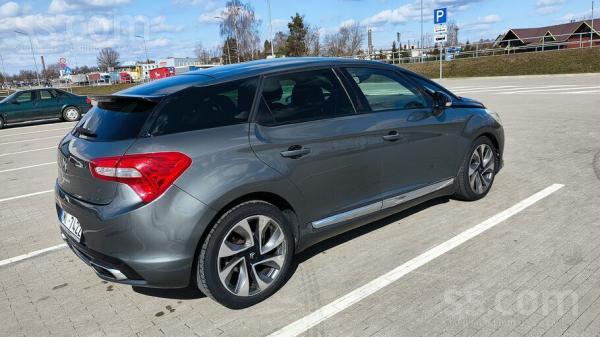 Pelēks Citroen DS 2012 Rēzekne, ar dzinēja tilpumu 2.00 L un nobraukumu 228 tūkst. km par 6000 €, foto 2 vietnē AUTOMOTO.COM.LV