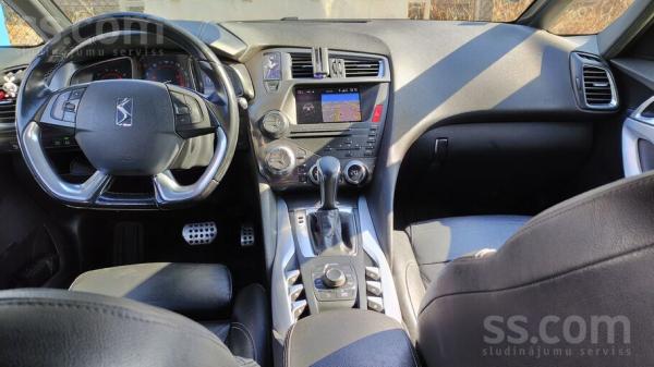 Pelēks Citroen DS 2012 Rēzekne, ar dzinēja tilpumu 2.00 L un nobraukumu 228 tūkst. km par 6000 €, foto 3 vietnē AUTOMOTO.COM.LV