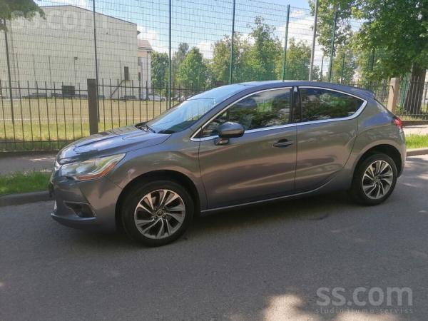 Grey Citroen DS 2012 in Daugavpils, with an engine capacity of 2.00 L and mileage of 186 thousand km for 5450 €, photo 2 on AUTOMOTO.COM.LV