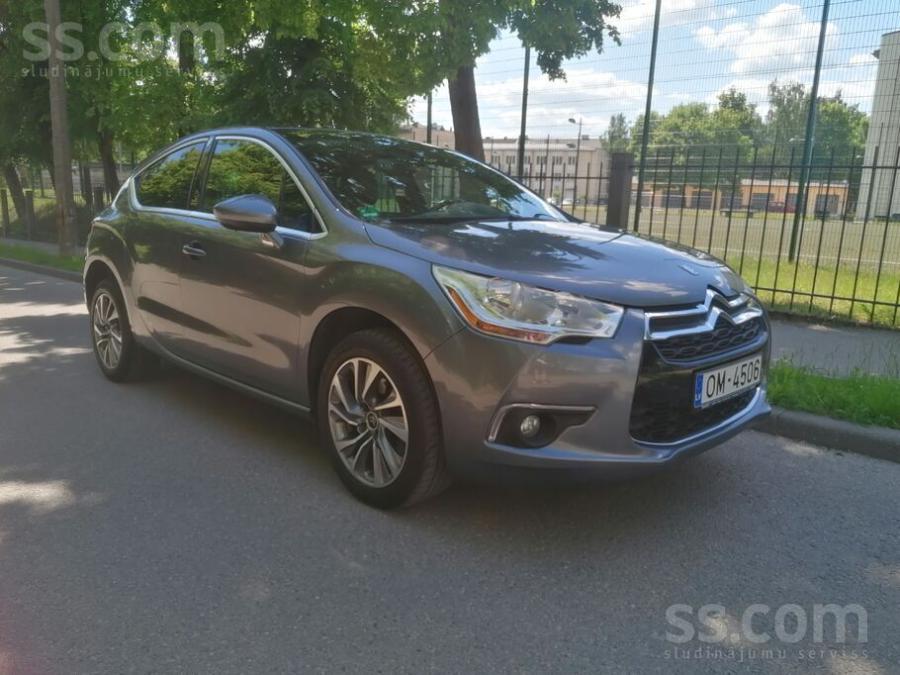 Pelēks Citroen DS 2012 Daugavpils, ar dzinēja tilpumu 2.00 L un nobraukumu 186 tūkst. km par 5450 €, foto 17 vietnē AUTOMOTO.COM.LV