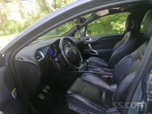 Pelēks Citroen DS 2012 Daugavpils, ar dzinēja tilpumu 2.00 L un nobraukumu 186 tūkst. km par 5450 €, foto 24 vietnē AUTOMOTO.COM.LV