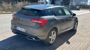 Pelēks Citroen DS 2012 Jelgava, ar dzinēja tilpumu 2.00 L un nobraukumu 310 tūkst. km par 4600 €, foto 5 vietnē AUTOMOTO.COM.LV