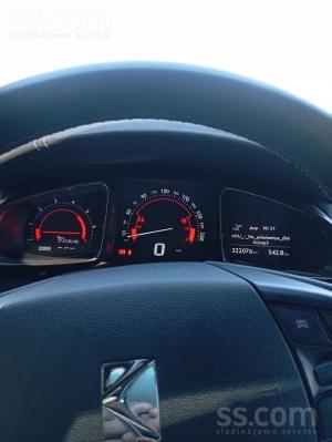 Grey Citroen DS 2012 in Jelgava, with an engine capacity of 2.00 L and mileage of 322 thousand km for 5400 €, photo 8 on AUTOMOTO.COM.LV