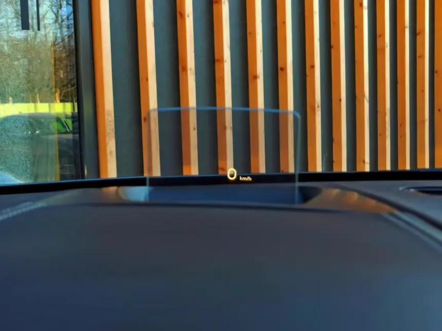 Grey Citroen DS 2012 in Riga, with an engine capacity of 2.00 L and mileage of 230 thousand km for 9590 €, photo 20 on AUTOMOTO.COM.LV