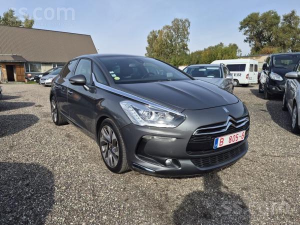 Pelēks Citroen DS 2012 Daugavpils, ar dzinēja tilpumu 2.00 L un nobraukumu 0 tūkst. km par 5250 €, foto 4 vietnē AUTOMOTO.COM.LV