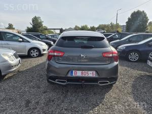Pelēks Citroen DS 2012 Daugavpils, ar dzinēja tilpumu 2.00 L un nobraukumu 0 tūkst. km par 5250 €, foto 6 vietnē AUTOMOTO.COM.LV