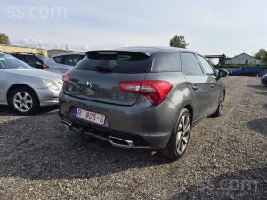 Pelēks Citroen DS 2012 Daugavpils, ar dzinēja tilpumu 2.00 L un nobraukumu 0 tūkst. km par 5250 €, foto 7 vietnē AUTOMOTO.COM.LV
