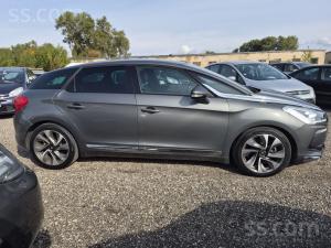 Pelēks Citroen DS 2012 Daugavpils, ar dzinēja tilpumu 2.00 L un nobraukumu 0 tūkst. km par 5250 €, foto 9 vietnē AUTOMOTO.COM.LV
