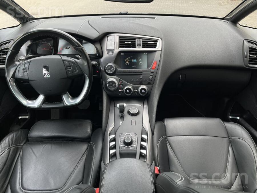 Pelēks Citroen DS 2013 Jelgava, ar dzinēja tilpumu 2.00 L un nobraukumu 202 tūkst. km par 5990 €, foto 13 vietnē AUTOMOTO.COM.LV