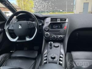 Pelēks Citroen DS 2013 Jelgava, ar dzinēja tilpumu 2.00 L un nobraukumu 202 tūkst. km par 5990 €, foto 14 vietnē AUTOMOTO.COM.LV