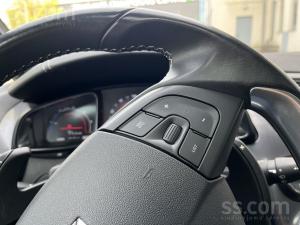 Pelēks Citroen DS 2013 Jelgava, ar dzinēja tilpumu 2.00 L un nobraukumu 202 tūkst. km par 5990 €, foto 21 vietnē AUTOMOTO.COM.LV