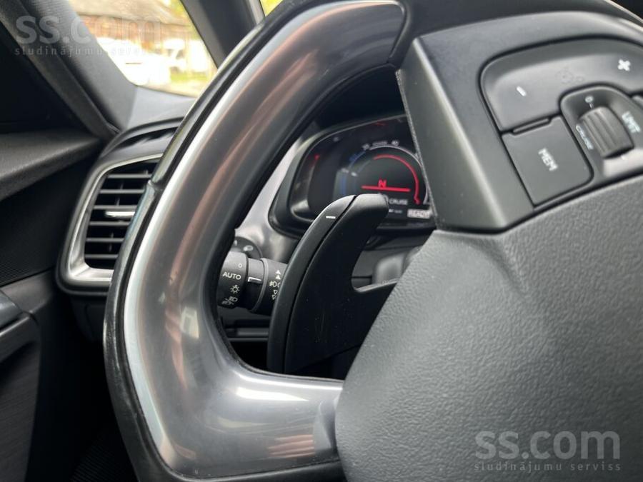 Pelēks Citroen DS 2013 Jelgava, ar dzinēja tilpumu 2.00 L un nobraukumu 202 tūkst. km par 5990 €, foto 22 vietnē AUTOMOTO.COM.LV