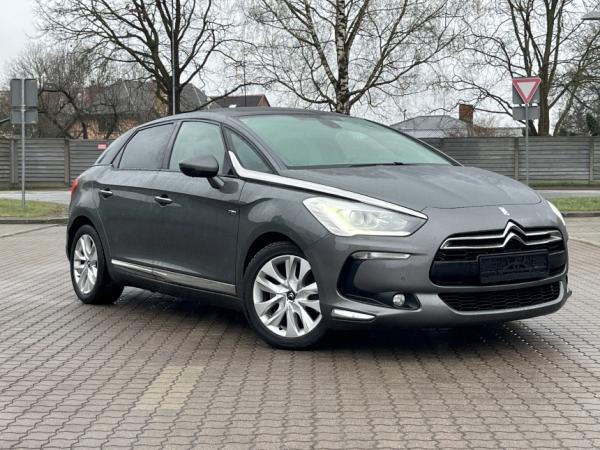 Pelēks Citroen DS 2013 Rīga, ar dzinēja tilpumu 2.00 L un nobraukumu 0 tūkst. km par 7990 €, foto 3 vietnē AUTOMOTO.COM.LV