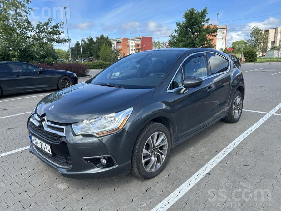 Pelēks Citroen DS 2013 Rīga, ar dzinēja tilpumu 1.60 L un nobraukumu 154 tūkst. km par 5400 €, foto 1 vietnē AUTOMOTO.COM.LV