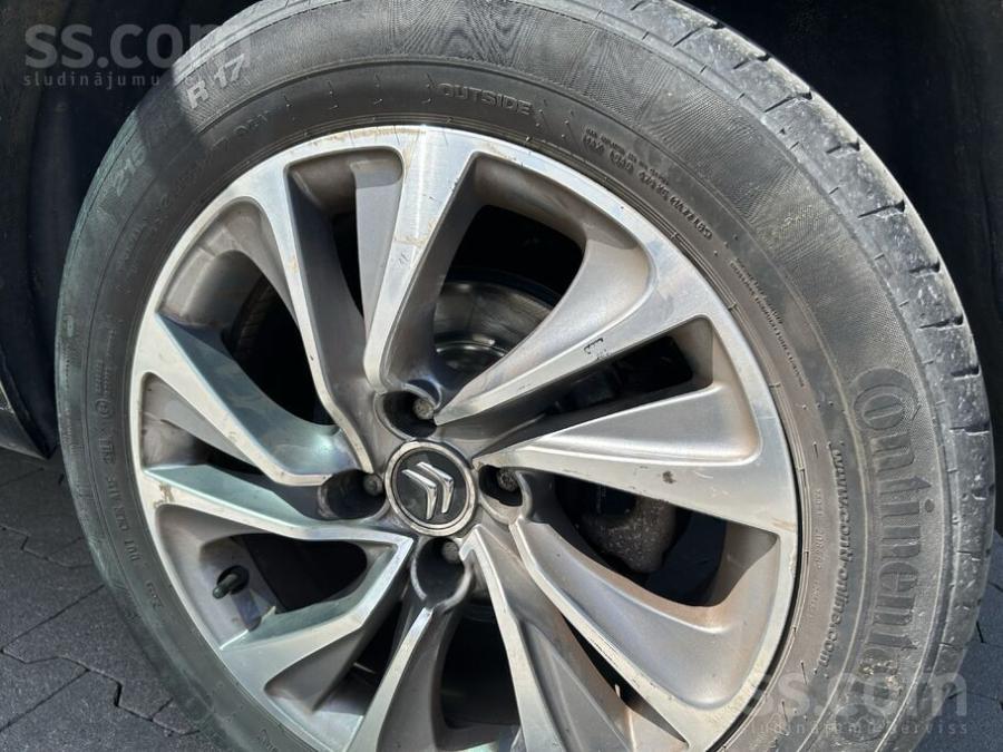 Pelēks Citroen DS 2013 Rīga, ar dzinēja tilpumu 1.60 L un nobraukumu 154 tūkst. km par 5400 €, foto 22 vietnē AUTOMOTO.COM.LV