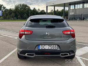 Pelēks Citroen DS 2013 Rīga, ar dzinēja tilpumu 2.00 L un nobraukumu 241 tūkst. km par 5500 €, foto 9 vietnē AUTOMOTO.COM.LV