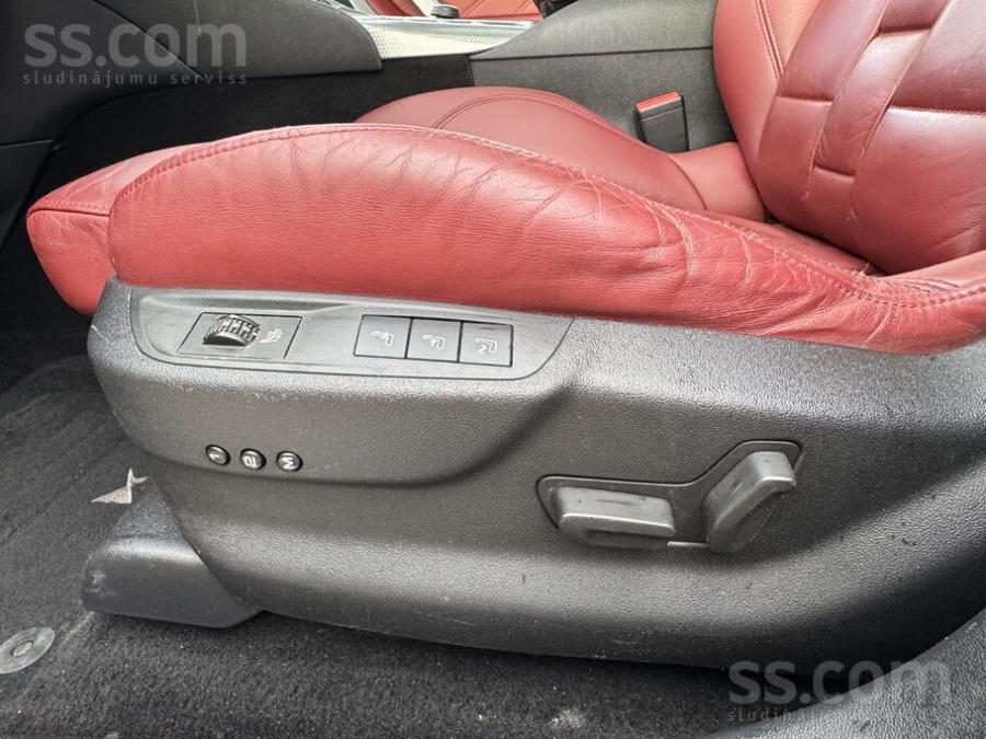Pelēks Citroen DS 2013 Rīga, ar dzinēja tilpumu 2.00 L un nobraukumu 241 tūkst. km par 5500 €, foto 16 vietnē AUTOMOTO.COM.LV