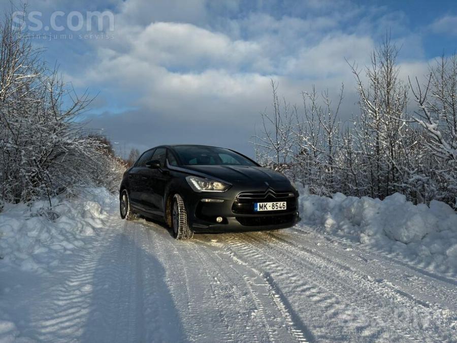 Grey Citroen DS 2014 in Preili, with an engine capacity of 1.60 L and mileage of 274 thousand km for 6100 €, photo 1 on AUTOMOTO.COM.LV