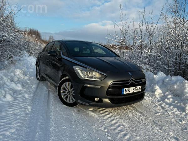Pelēks Citroen DS 2014 Preiļi, ar dzinēja tilpumu 1.60 L un nobraukumu 274 tūkst. km par 6100 €, foto 4 vietnē AUTOMOTO.COM.LV
