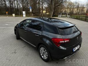 Pelēks Citroen DS 2014 Preiļi, ar dzinēja tilpumu 1.60 L un nobraukumu 274 tūkst. km par 5700 €, foto 5 vietnē AUTOMOTO.COM.LV