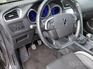 Pelēks Citroen DS 2015 Talsi, ar dzinēja tilpumu 1.60 L un nobraukumu 247 tūkst. km par 5990 €, foto 13 vietnē AUTOMOTO.COM.LV