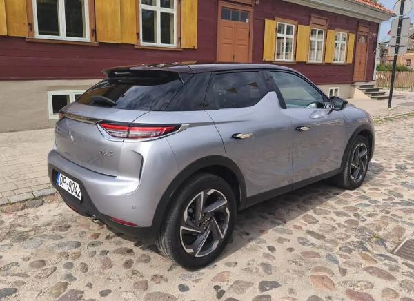 Grey Citroen DS 2019 in Jelgava, with an engine capacity of 1.20 L and mileage of 135 thousand km for 11990 €, photo 4 on AUTOMOTO.COM.LV