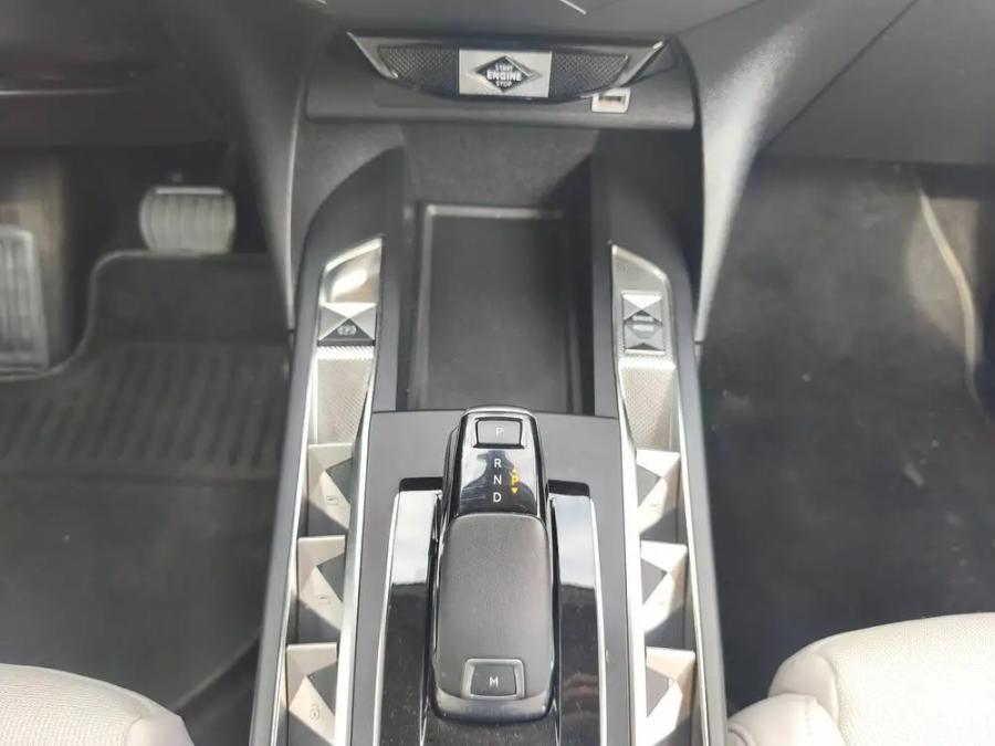 Pelēks Citroen DS 2019 Jelgava, ar dzinēja tilpumu 1.20 L un nobraukumu 135 tūkst. km par 11990 €, foto 23 vietnē AUTOMOTO.COM.LV